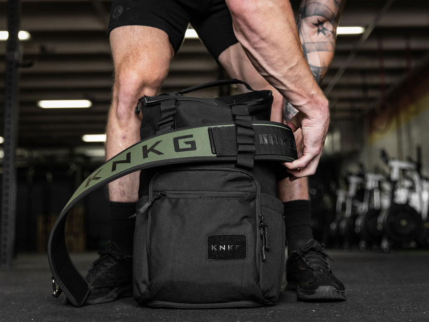Best Gym Bag With Lifting Belt Holder – KNKG